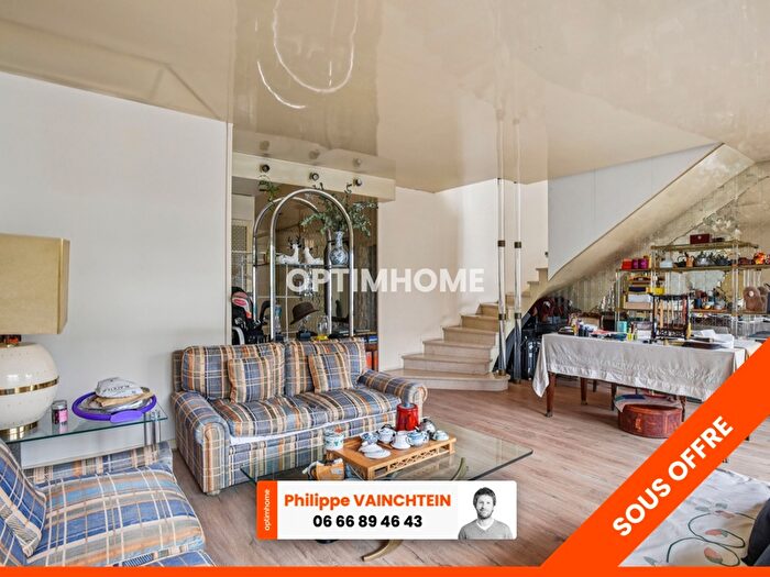 Appartement à vendre - Paris e , Saint-Philippe du Roule - 4 pièces - 2 chambres