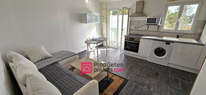 Appartement à louer - Coulommiers - 2 pièces - 1 chambre