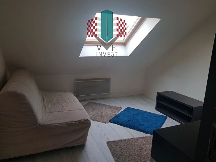 Appartement à louer - Louviers - 2 pièces - 1 chambre