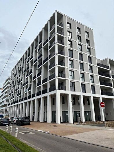 Appartement à louer - Arsenal, Dijon - 3 pièces - 2 chambres