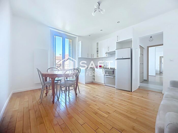 Appartement 2 pièces à Brie-Comte-Robert, Leclerc, Verdun, à vendre
