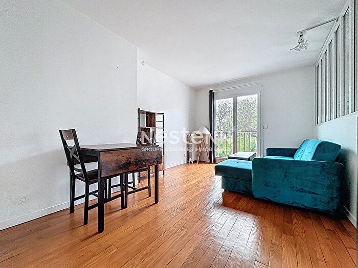 Appartement à vendre - Issy-les-Moulineaux, Centre-ville, Corentin Celton, Les Varennes - 3 pièces - 2 chambres