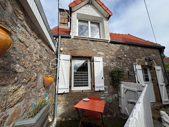 Maison à vendre - Fermanville - 2 pièces - 1 chambre