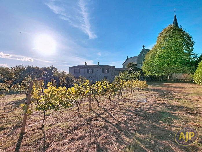 Maison 8 pièces à vendre à Mormaison