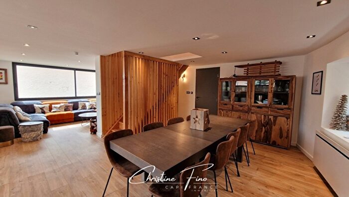 Maison à vendre - Montgenèvre - 7 pièces - 4 chambres