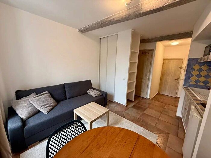 Appartement à louer - La Ville, Lorgues - 1 pièce