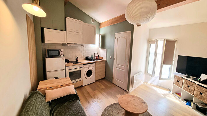Maisons à vendre et appartements à louer - 1