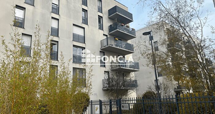 Appartement à vendre - Les Ulis, Plein Sud - 1 pièce