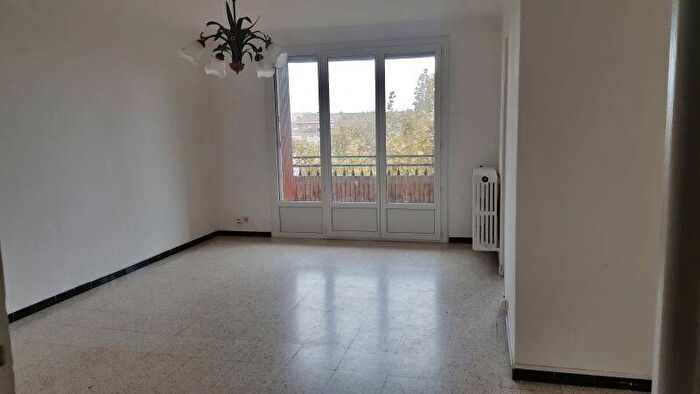 Appartement à louer - Centre Ville, Salon-de-Provence - 3 pièces - 2 chambres