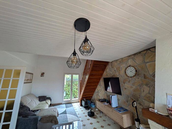 Maison à louer - Billette-La Foux Teissonniere, Draguignan - 4 pièces - 3 chambres