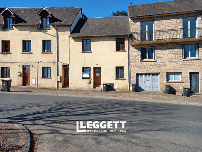 Maison à vendre - Uzerche - 6 pièces - 4 chambres