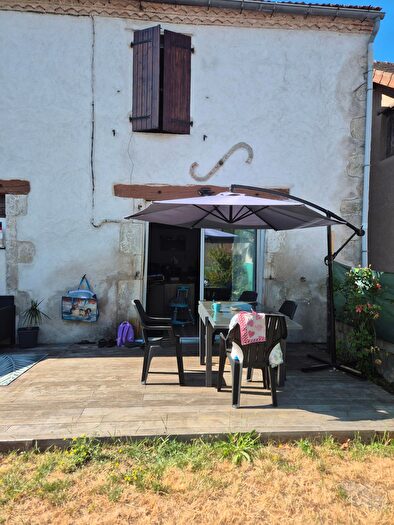 Maison 7 pièces à vendre à Escurolles