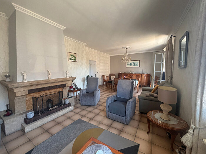 Maison 5 pièces à vendre à Châteauroux, Le Lac, Saint-Jean