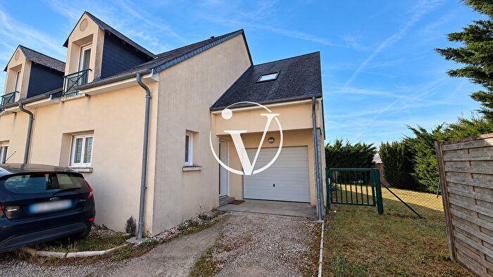 Naveil - Maison 4 pièces à louer