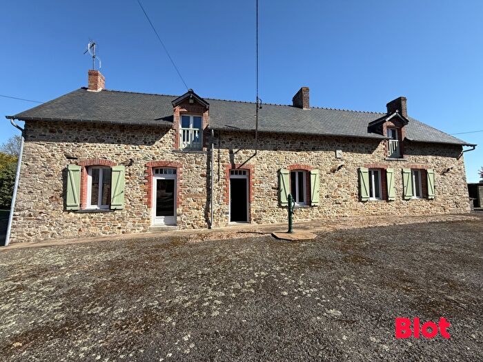 Maison à vendre - Martigné-Ferchaud - 6 pièces - 4 chambres