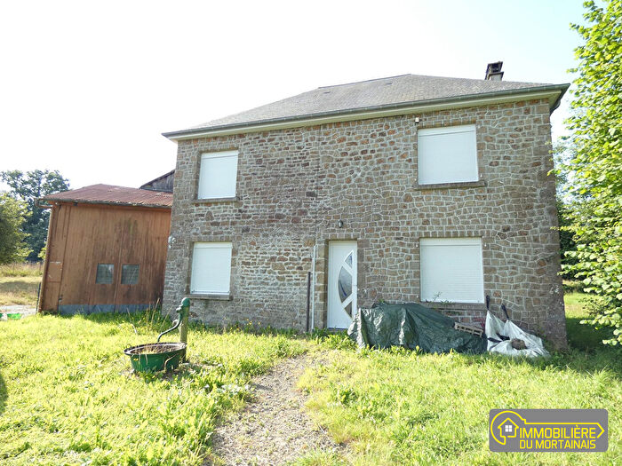 Maison à vendre - Buais - 5 pièces - 4 chambres