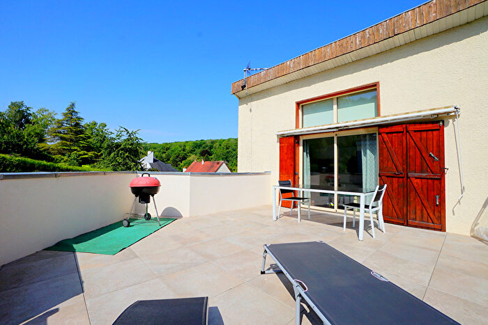 Maison à vendre - Mézières-sur-Seine - 5 pièces - 3 chambres