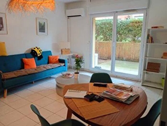 Appartement à louer - Toulouse, Ancély, Arènes romaines - 3 pièces - 2 chambres