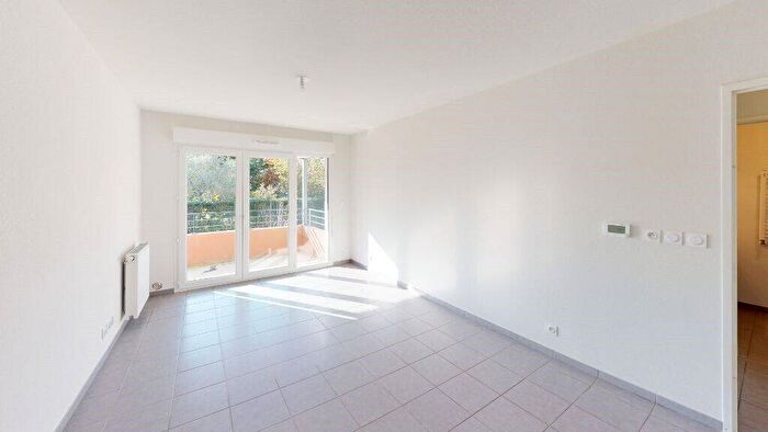 Aussonnelle Rive Droite, La Salvetat-Saint-Gilles : Appartement 2 pièces à louer