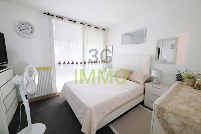 Appartement à vendre - Nîmes, Poètes - 4 pièces - 3 chambres