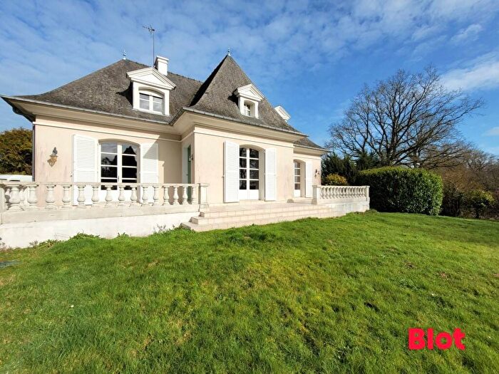 Maison à louer - Vignoc - 6 pièces - 4 chambres