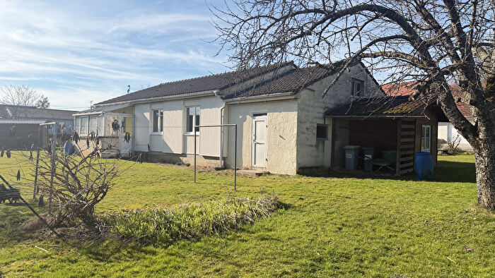 Maison à vendre - Novillard - 4 pièces - 3 chambres