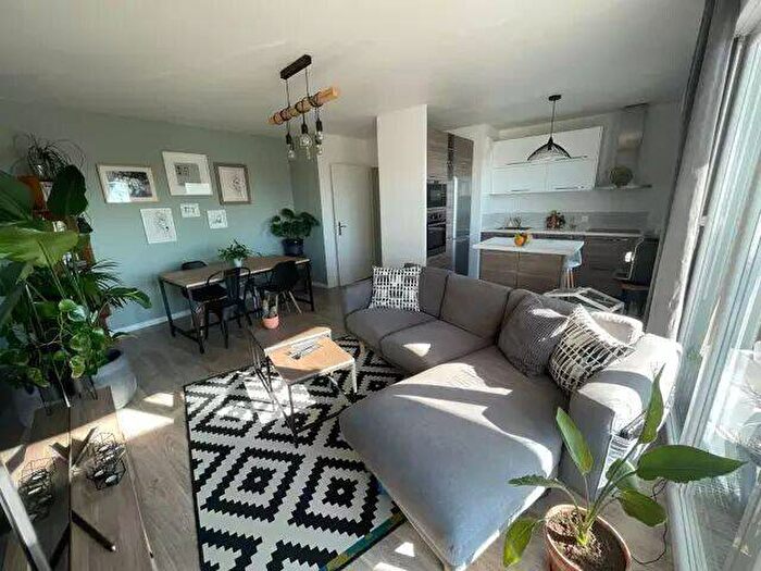 Appartement à louer - Reine-Mairie, Boulogne-Billancourt - 2 pièces - 1 chambre