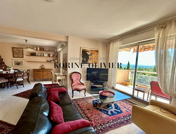 Appartement à vendre - Aix-en-Provence, Saint-Donat, Les Platanes - 5 pièces - 3 chambres