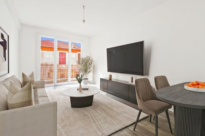 Appartement 3 pièces à vendre - Saint-Laurent-du-Var, Centre-ville, Rascas, Notre-Dame, Condamines