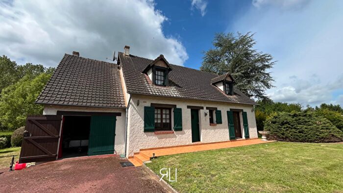 Maison 4 pièces à Thoury, à vendre