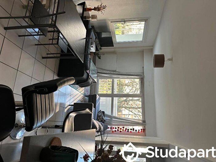 Appartement 1 pièce à louer à Justice-Heuruelles, Cergy
