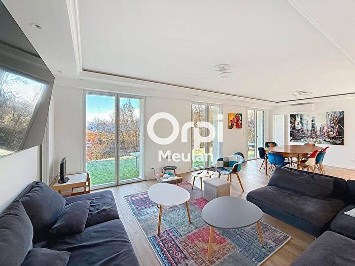 Maison à louer - Seraincourt - 7 pièces - 5 chambres