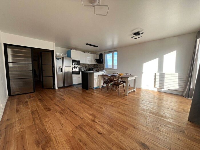 Appartement à louer - Le Val-Notre Dame, Sartrouville - 4 pièces - 3 chambres