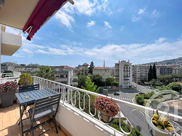 Appartement 3 pièces à vendre - Nice, Saint-Lambert, Bas-Cimiez