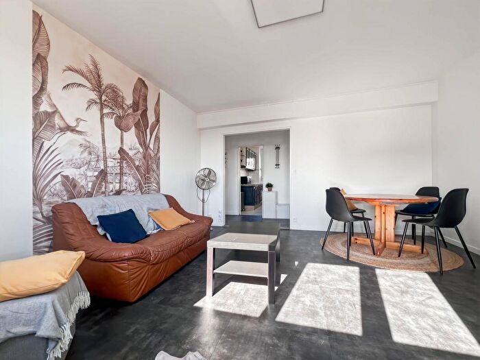 Clairmarais-Charles Arnould, Reims : Appartement 2 pièces à louer