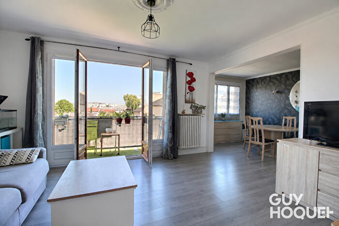 Appartement 4 pièces à vendre - Viry-Châtillon, Centre-ville