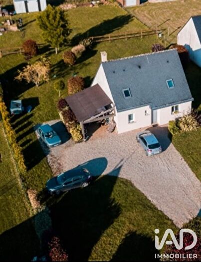 Maison 5 pièces à Le Cours, à vendre