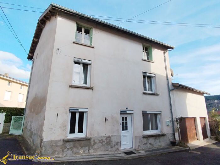 Maison à vendre - Thiers - 5 pièces - 4 chambres