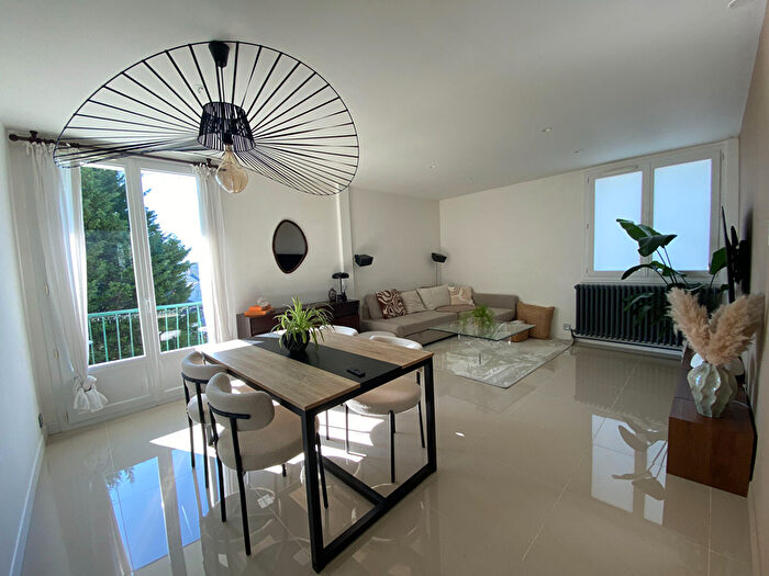 Appartement à vendre - Saint-Cyr-sur-Loire, Chanterie - 3 pièces - 2 chambres