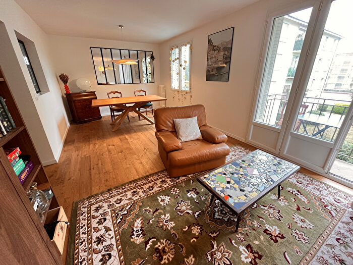 Montesson, Centre-ville : Appartement 4 pièces à louer