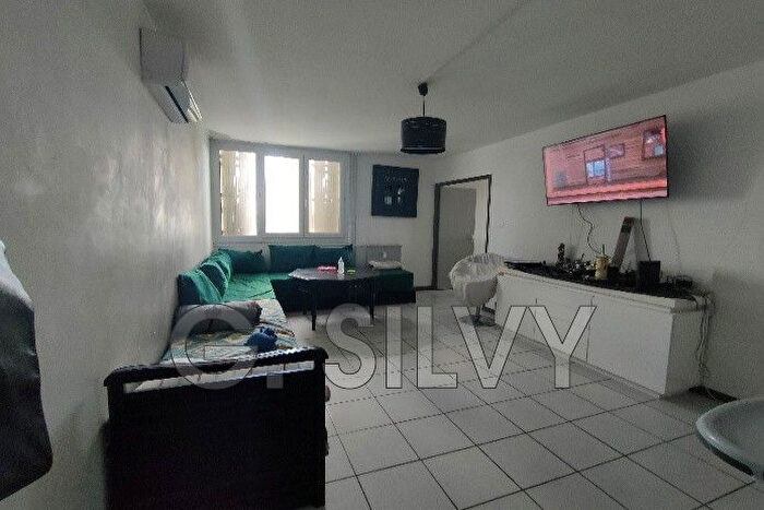 Orange : Appartement 4 pièces à vendre