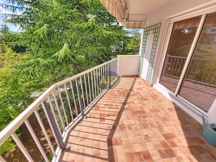 Appartement à vendre - Mérignac, Capeyron - 4 pièces - 2 chambres