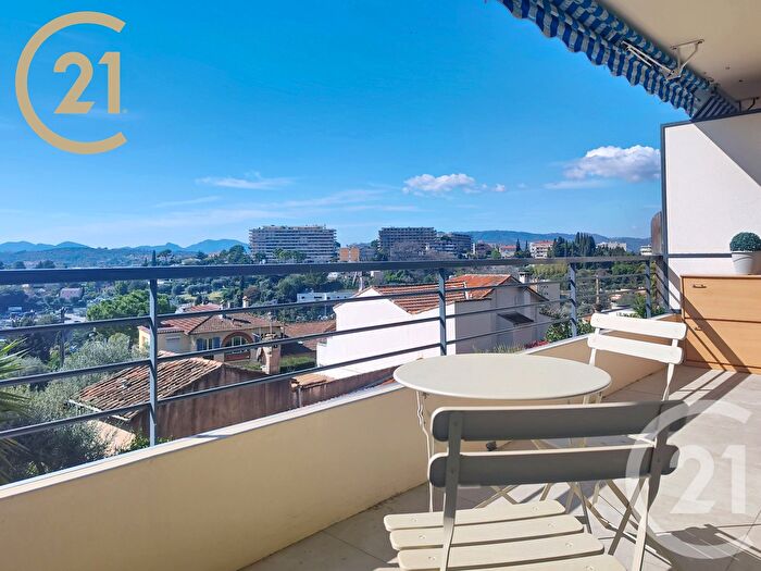 Appartement à vendre - Le Cannet, Moulières, Notre-Dame des Anges - 3 pièces - 1 chambre