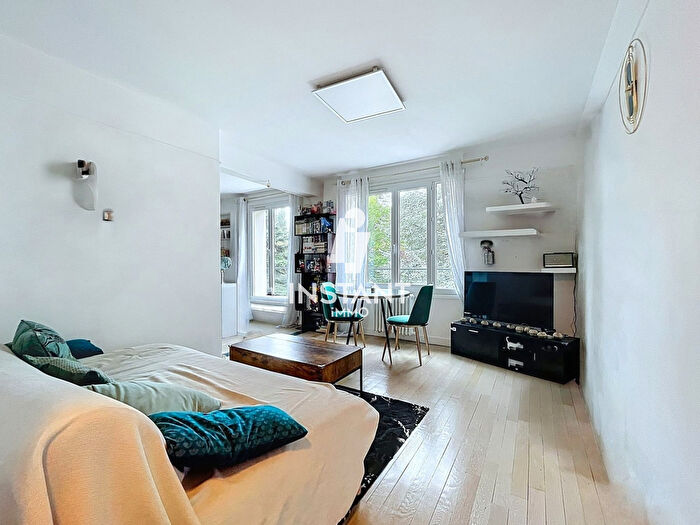 Appartement à vendre - Bagnolet, Centre-ville - 4 pièces - 2 chambres