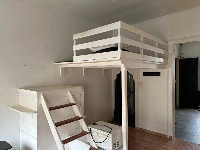 Appartement à louer - Lille, Saint-Maurice, Pellevoisin - 1 pièce