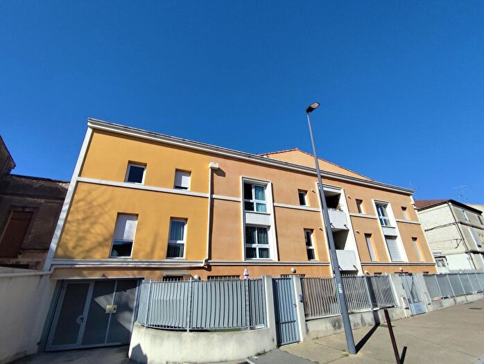 Appartement à vendre - Châteaurenard, Centre-ville - 3 pièces - 2 chambres