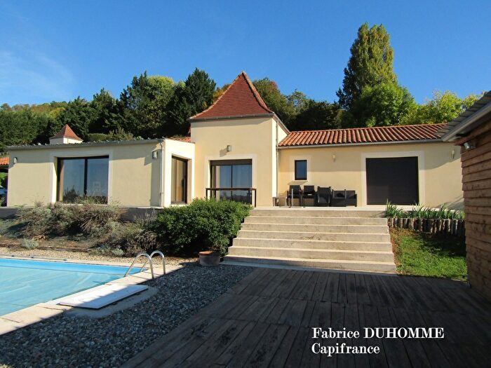 Maison à vendre - Proissans - 7 pièces - 5 chambres