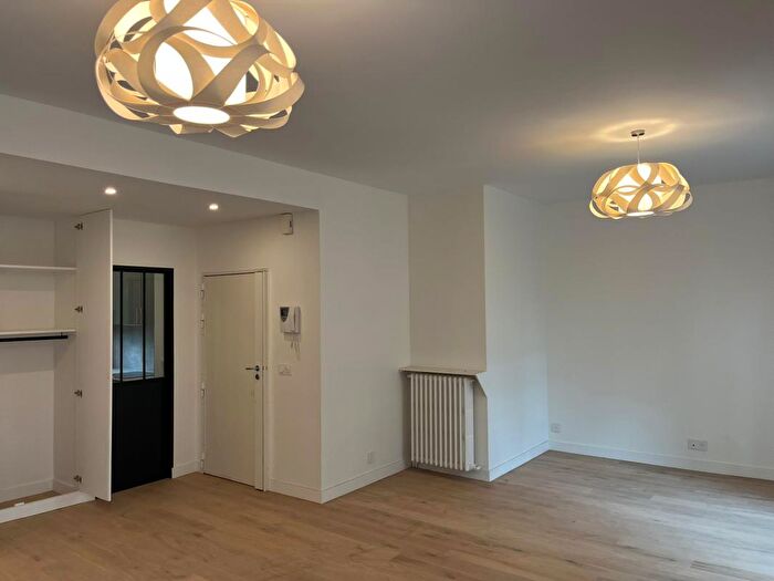 Neuilly-sur-Seine, Parc de Neuilly : Appartement 4 pièces à louer