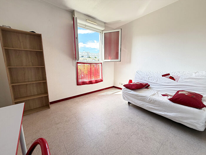 Grenoble, Village Olympique - Appartement 1 pièce à vendre