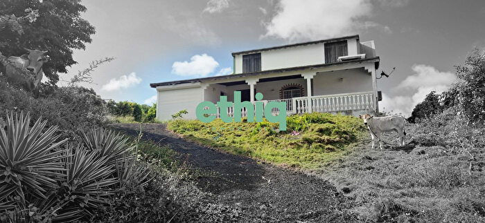 Maison à vendre - Morne-à-lEau - 5 pièces - 4 chambres